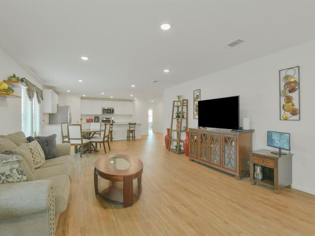 13978 Manatee Street