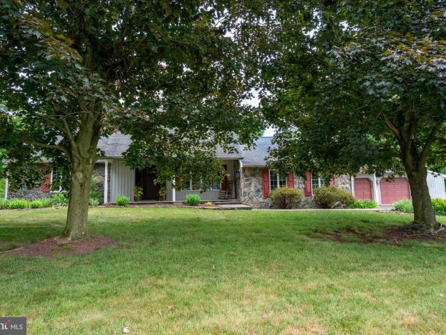 1397 Edgeview Street