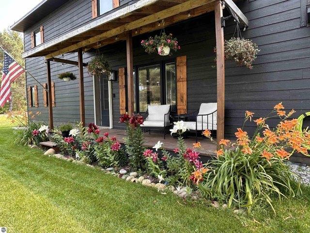 1397 SE Riley Rd, Kalkaska, MI 49646