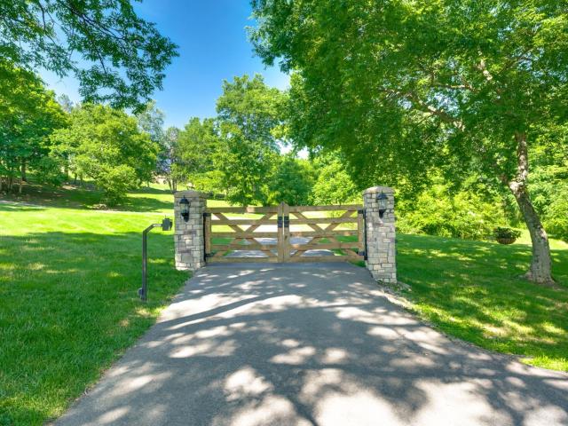 1397 Westfield Rd