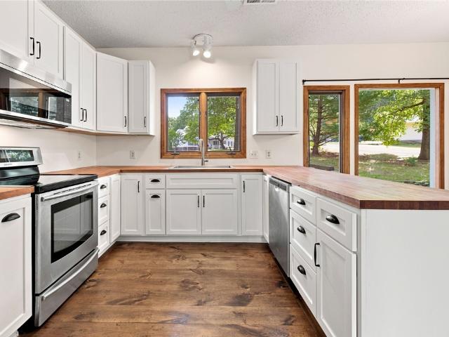13987 Hickory Trace