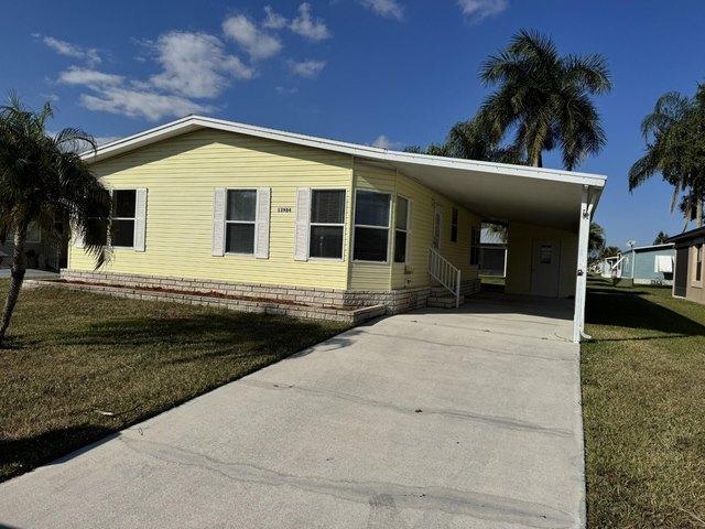 13984 Brazil Ct, Fort Pierce, FL 34951