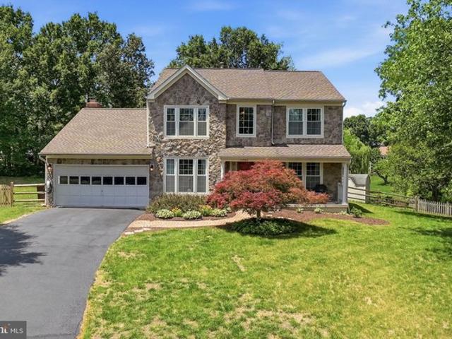 13986 Dancing Twig Dr, Gainesville, VA 20155