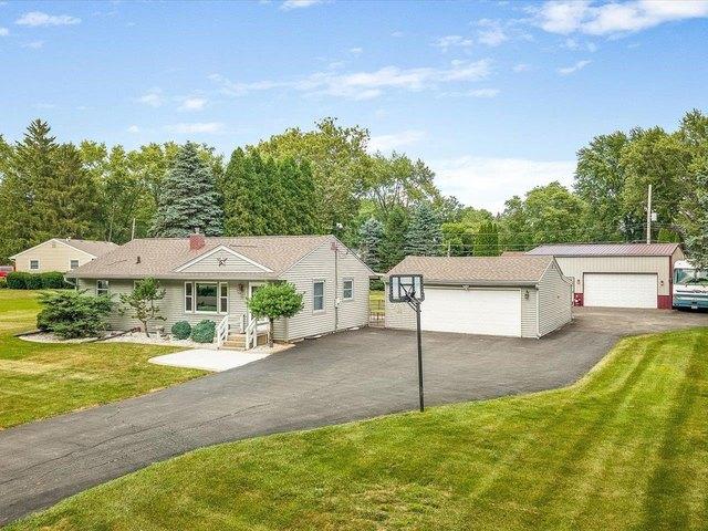 1398 Randall Dr, Rockford, IL 61108