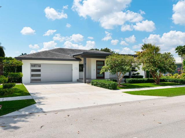 1398 SW 14th St, Boca Raton, FL 33486 | MLS #B26009