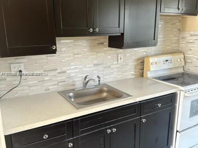13990 NE 20th Ct, Unit 6, North Miami Beach, FL 33181 | MLS #A11871 | Compass
