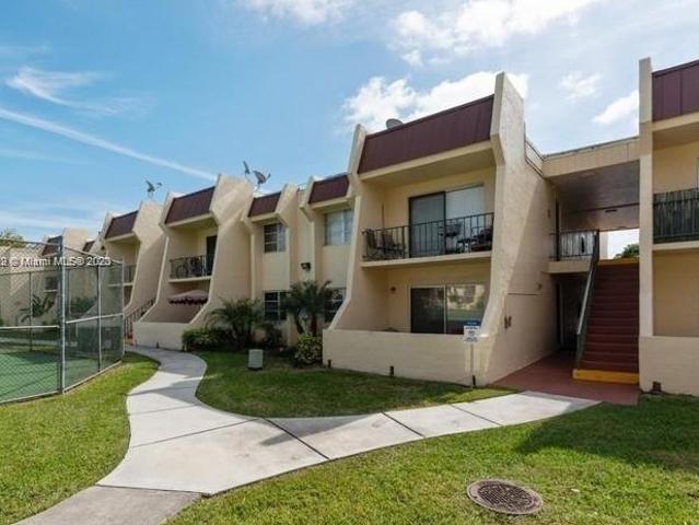 13998 90th Ave SW #205 Bb, Miami, FL 33176