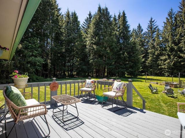 1399 Mora Road