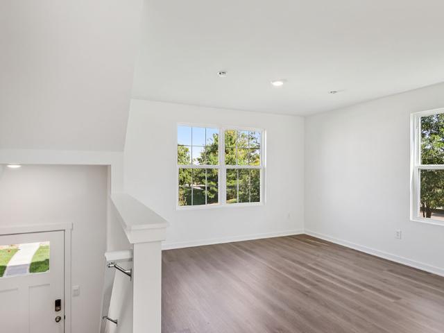 1399 Oakfield Lane
