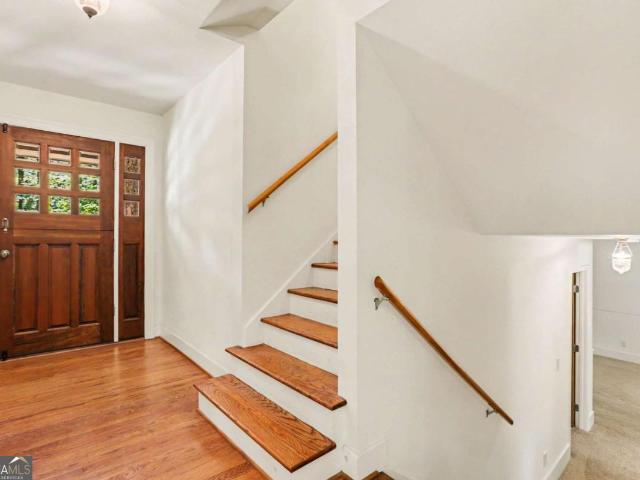 1399 Altamont Drive