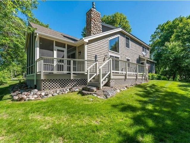 1399 E Pointe Dr, Brainerd, MN 56401