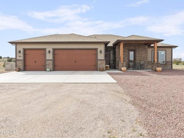 1399 E Western Way, Paulden, AZ 86334