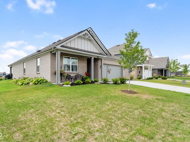 1399 Foxtail Lane