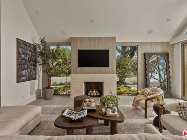 1399 Galaxy Drive