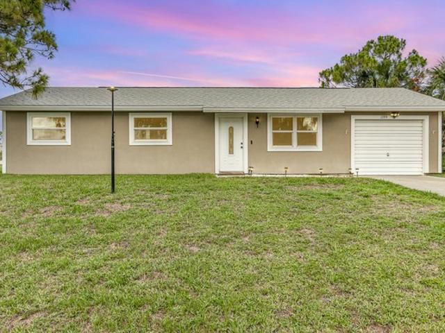 1399 Helliwell St NW, Palm Bay, FL 32907