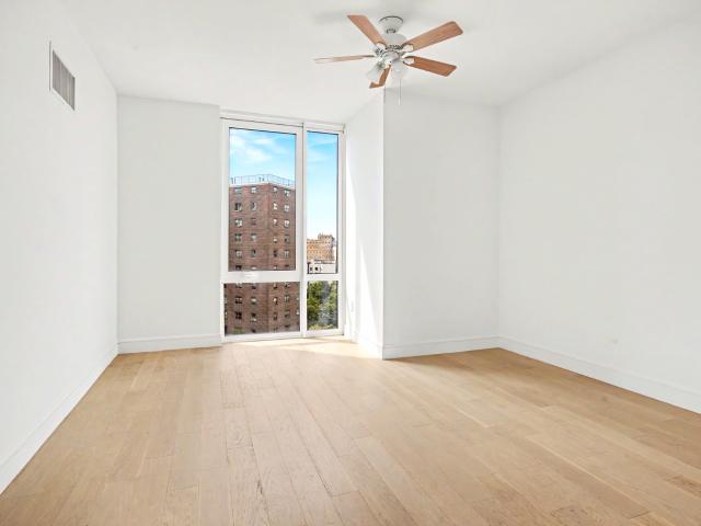 1399 PARK Avenue 10C