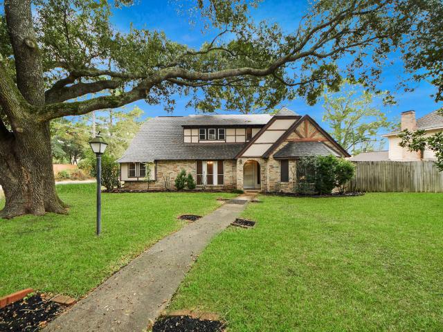 13903 Charlynn Oaks Dr, Houston, TX 77070 | MLS #39953 | Compass