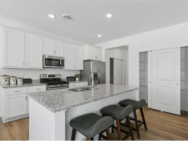 13903 Oakwood Drive