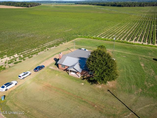 13900 Eagle Bend Road