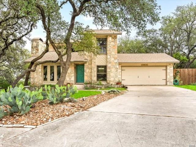 13900 N Hills Village Dr, San Antonio, TX 78249