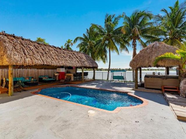 13900 SW 127th Ct, Miami, FL 33186