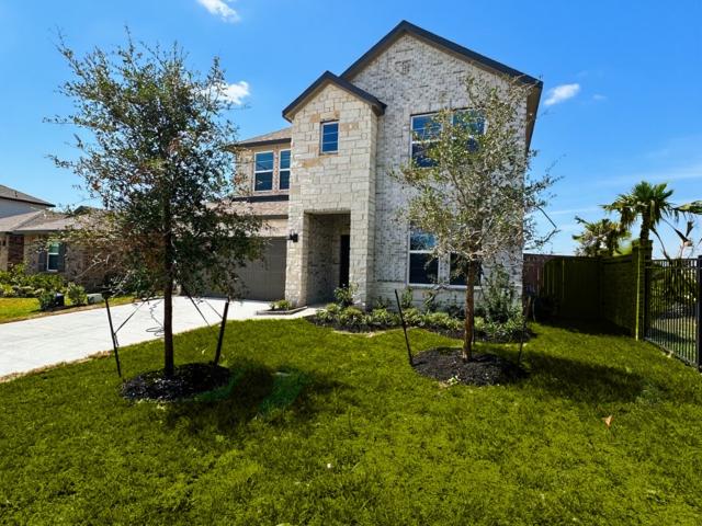 13902 Bay Crest Drive