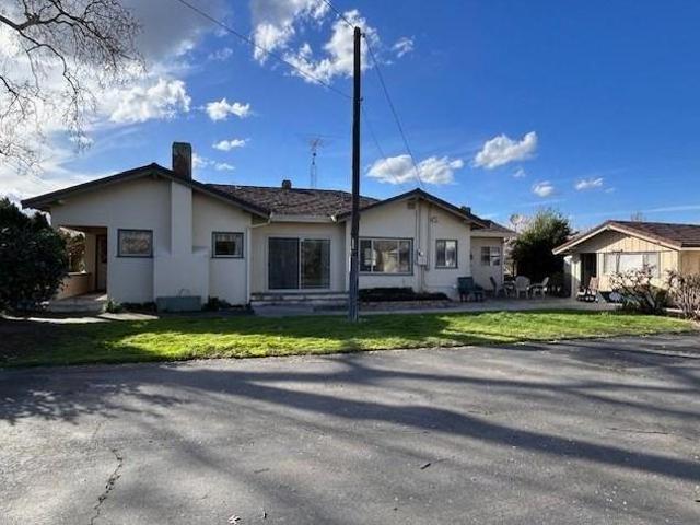 13907 E State Hwy 120, Ripon, CA 95366