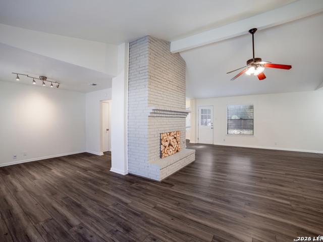 13906 Tangle Tree St