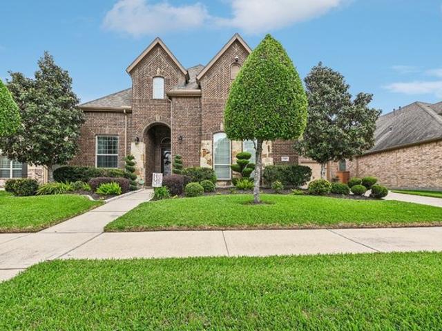 13909 N Lake Branch Ln, Houston, TX 77044