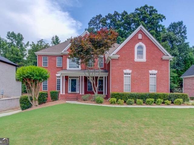 1390 Mount McKinley Dr, Grayson, GA 30017