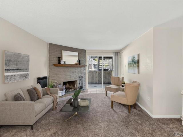 1390 Everett Court # 111