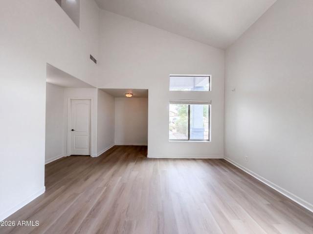 1390 E RYAN Road