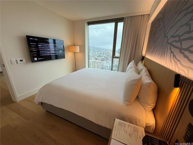 1390 Kapiolani Blvd, Unit 3603, Honolulu, HI 96814 | MLS #202607 | Compass