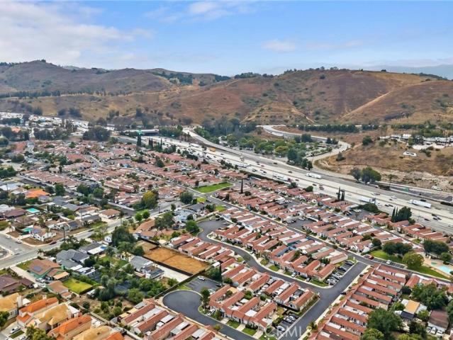1390 Resort Lane
