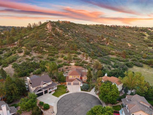 1390 Whitetail Drive