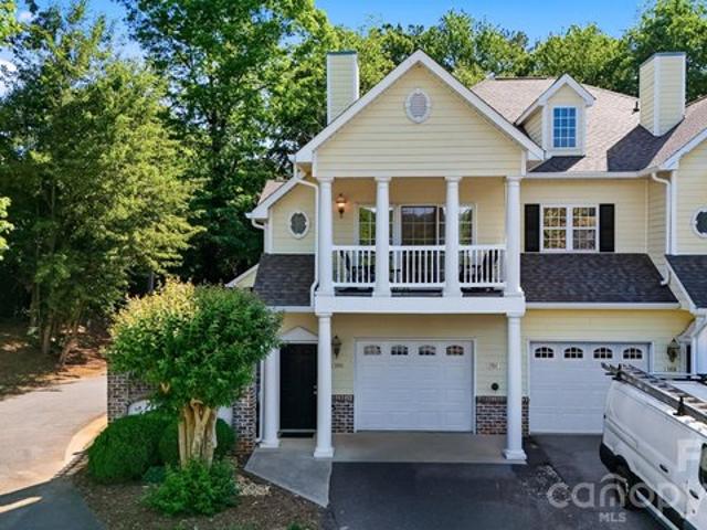 1390 21st Ave NE, Hickory, NC 28601