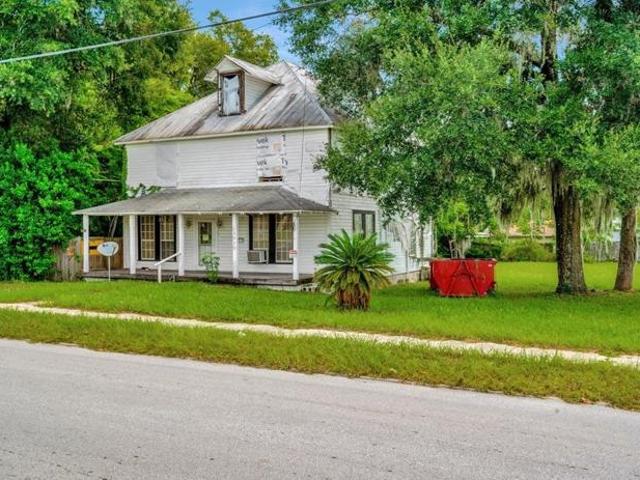 13910 14th St, Dade City, FL 33525 in Dade City, Florida