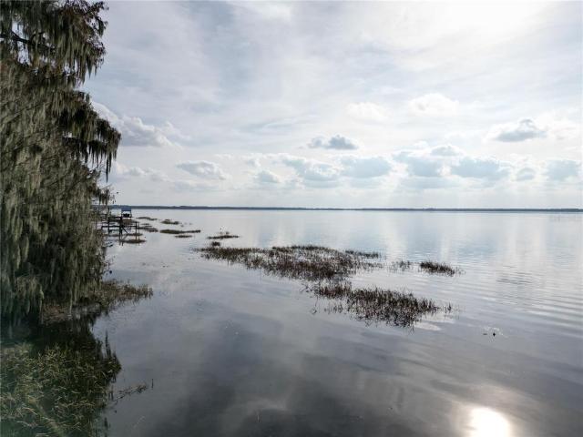 13910 SE 202 Ter, Hawthorne, FL 32640 | MLS #GC536474 | Compass
