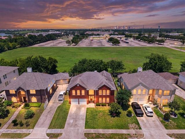 13910 Sunset View Dr, Houston, TX 77083