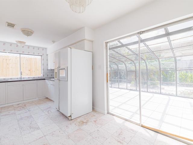 13911 Locke Lane