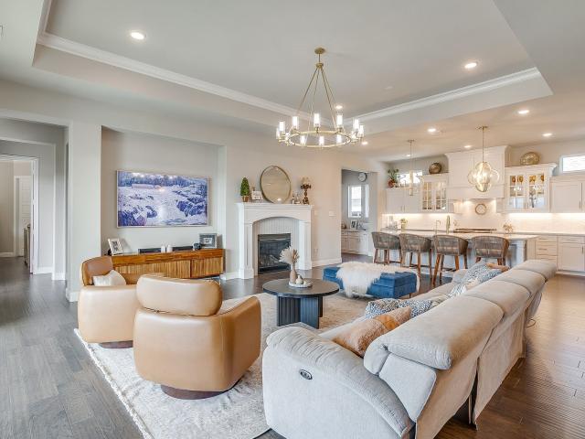 13912 Walsh Avenue, Fort Worth, US, TX