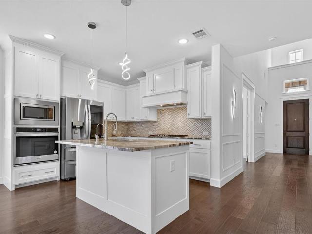 13912 Chestnut Glen Lane
