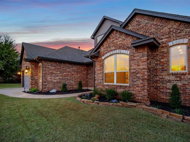 13917 Agate Drive