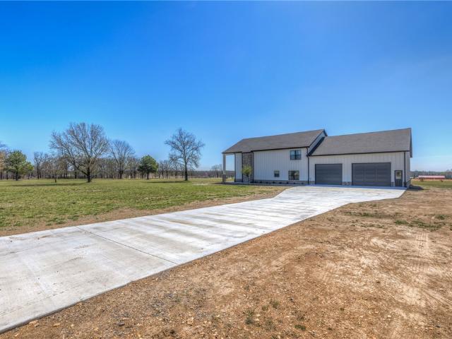 13917 HWY 82