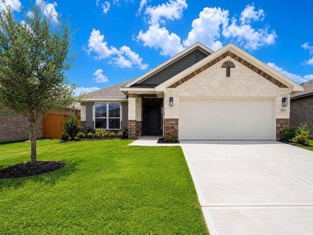 13914 Seneca Lake Dr, Texas City, TX 77568