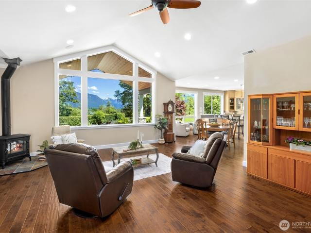 13915 rd Avenue SE # 1