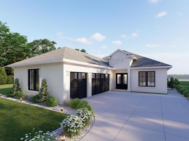 13919 Canal Dr, Pensacola, FL 32507