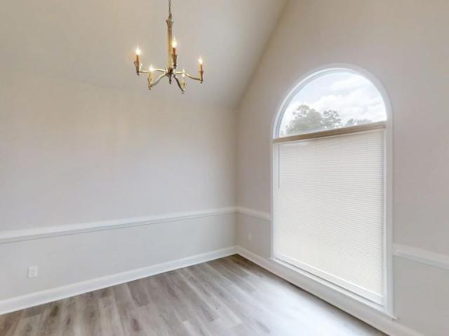 1391 Brentwood Lane