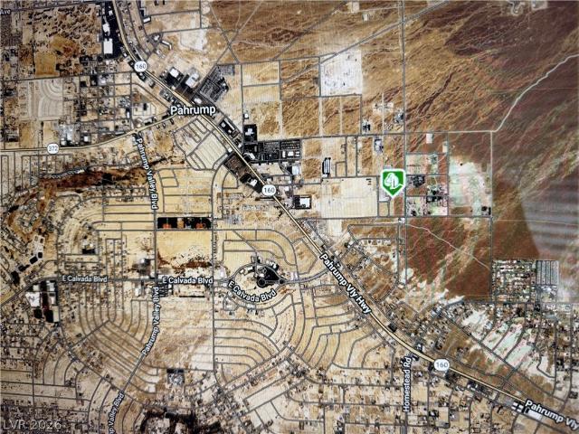 1391 E New Way