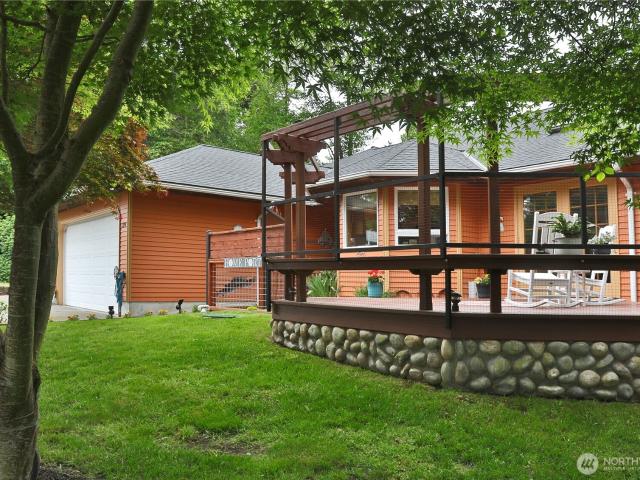 1391 Pelican Court